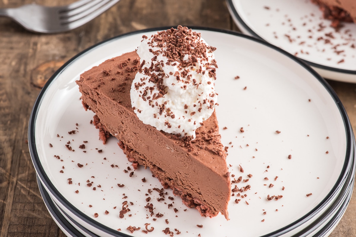 Individual Frozen Creamy Chocolate Mini Pies