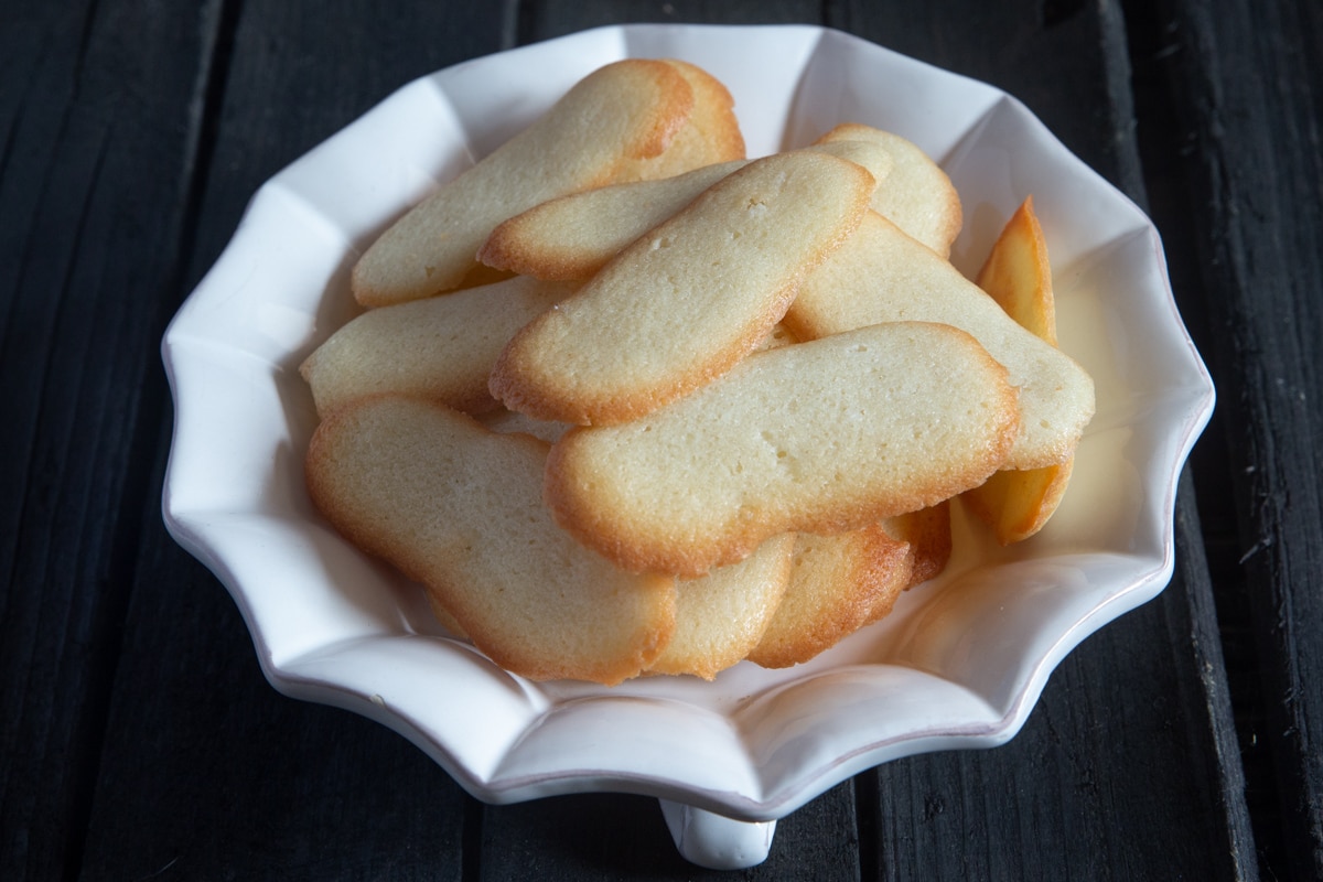 Lingue di Gatto (Flat Cookies)- An Italian in my Kitchen