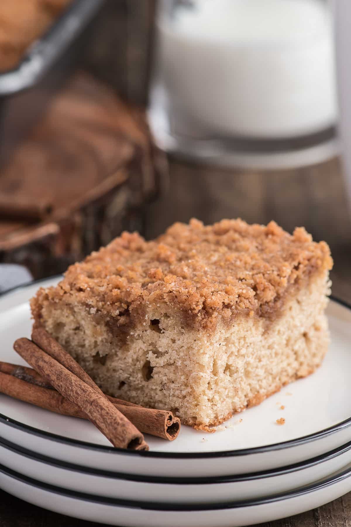 Streusel Cinnamon Coffee Cake Recipe - An Italian in my Kitchen