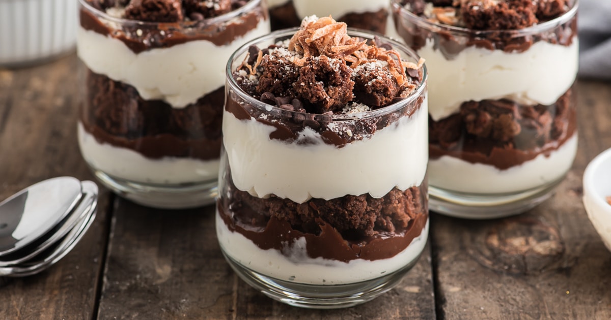 Easy No-Bake Brownie Cheesecake Parfait Recipe - An Italian in my Kitchen
