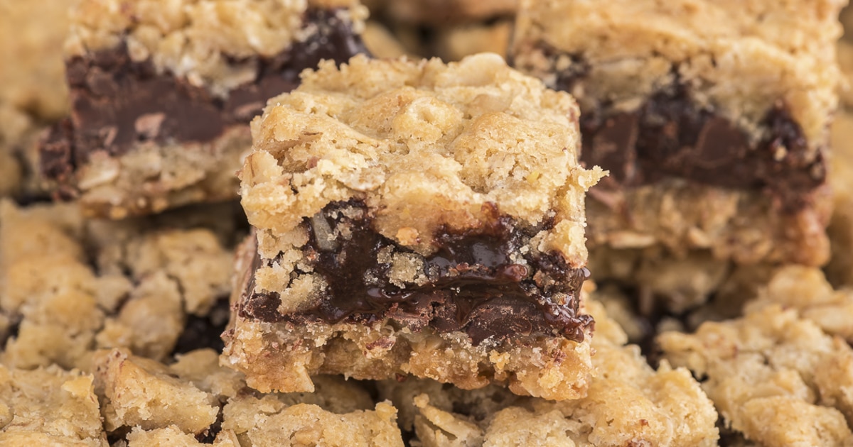 Easy Nutella Bars Recipe - An Italian in my Kitchen