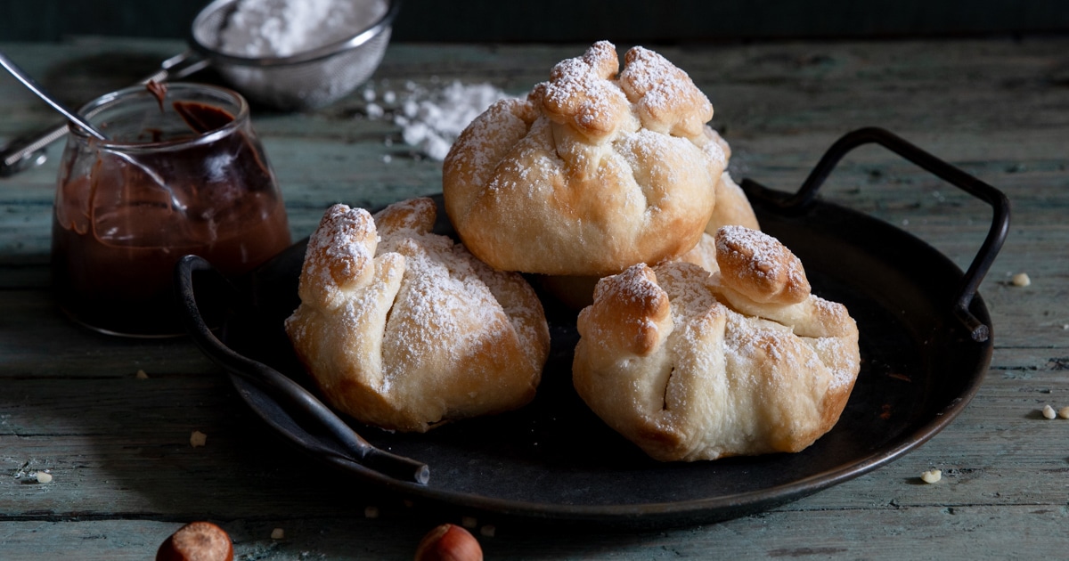 Easy Nutella Puff Pastry Balls Recipe - An Italian in my Kitchen