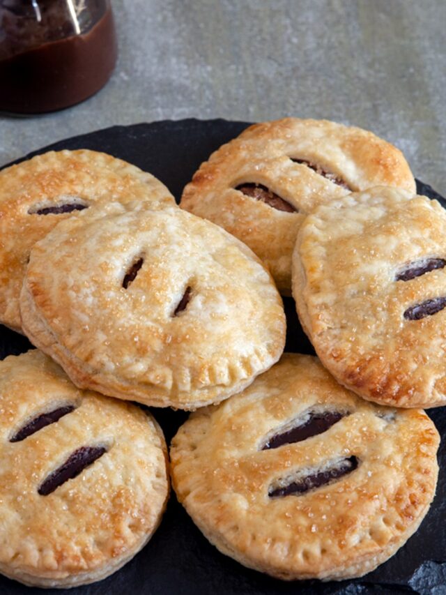 Easy Nutella Hand Pies - An Italian in my Kitchen