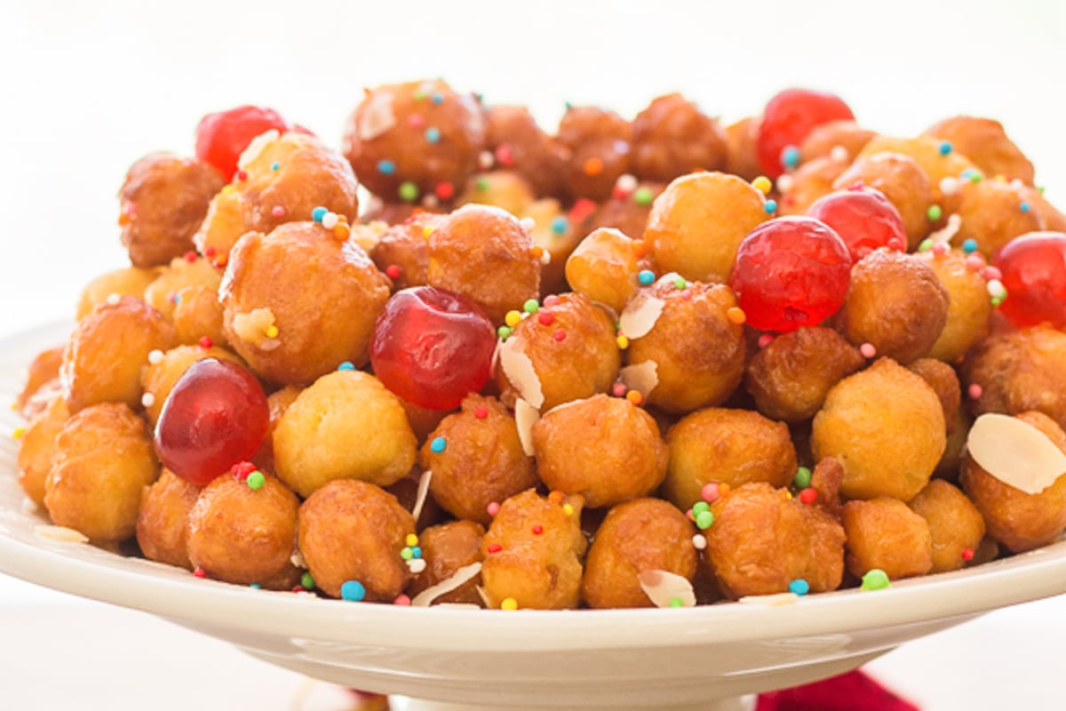 Authentic Italian Struffoli Recipe - An Italian in my Kitchen