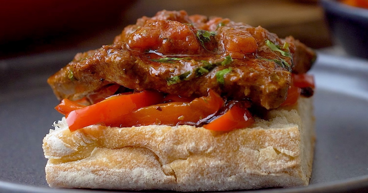 Sliced Beef Pizzaiola - A Delicious Italian Easy Dinner Idea
