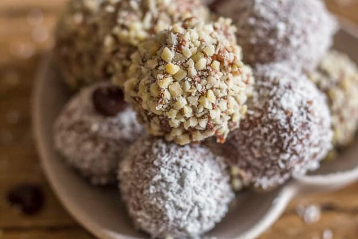 Easy Chocolate Cookie Truffles Recipe - An Italian in my Kitchen