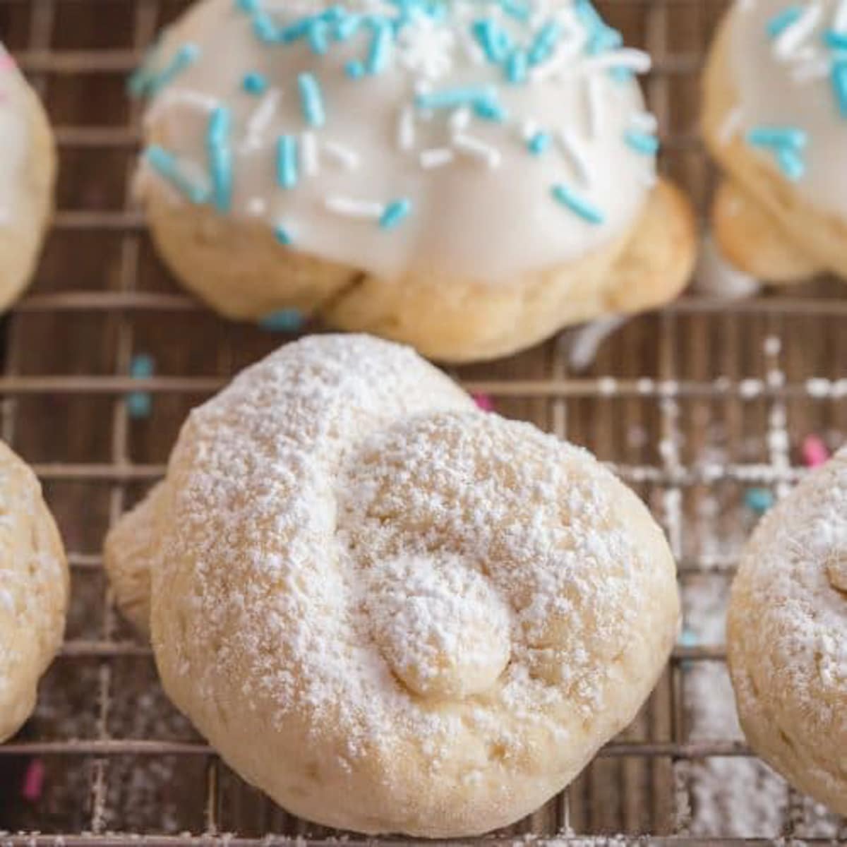 Italian Easter Cookies / Uncinetti Recipe - An Italian in my Kitchen