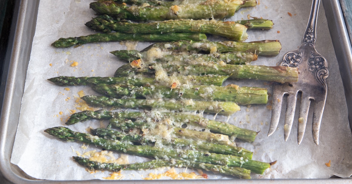 Parmesan Roasted Asparagus Recipe - An Italian in my Kitchen