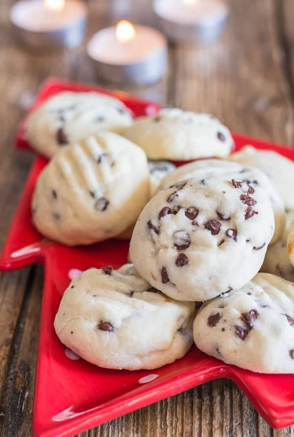 Easy Chocolate Chip Whipped Shortbread - An Italian in my Kitchen