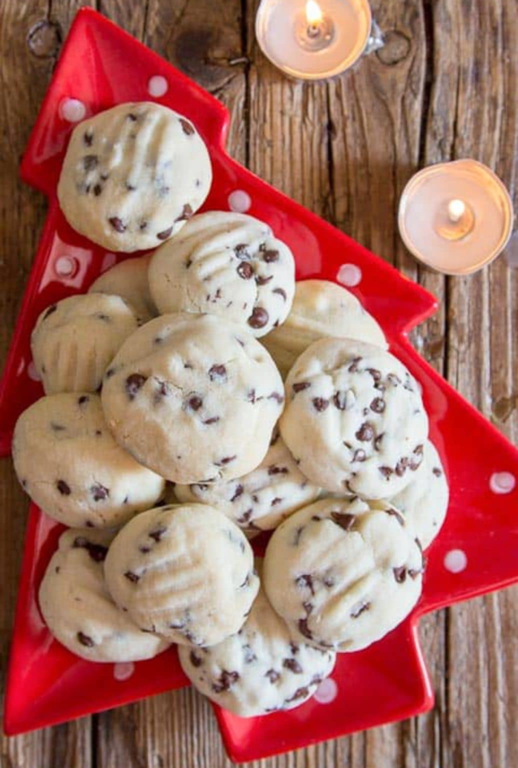 Easy Chocolate Chip Whipped Shortbread - An Italian in my Kitchen