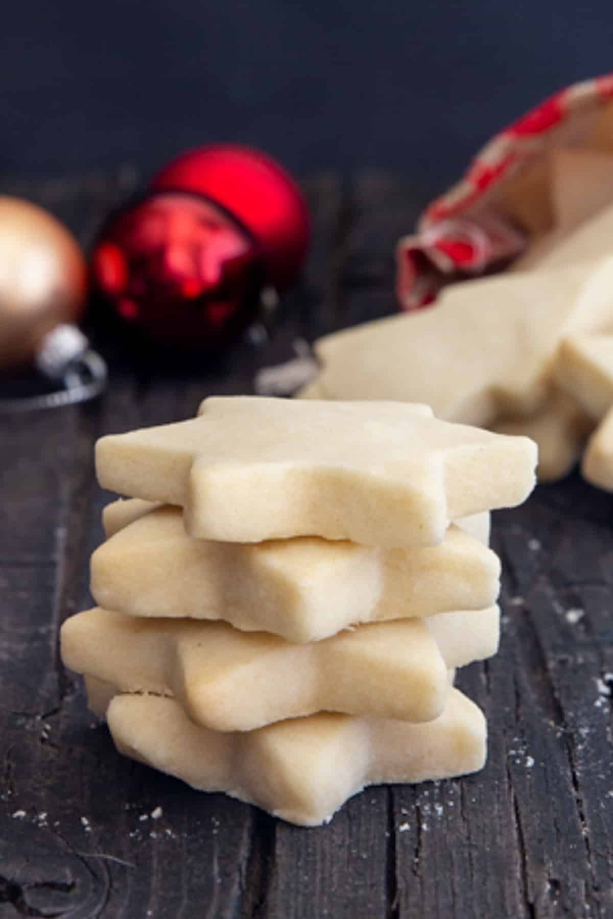 Simple Shortbread Cookies - Two Ways - An Italian in my Kitchen