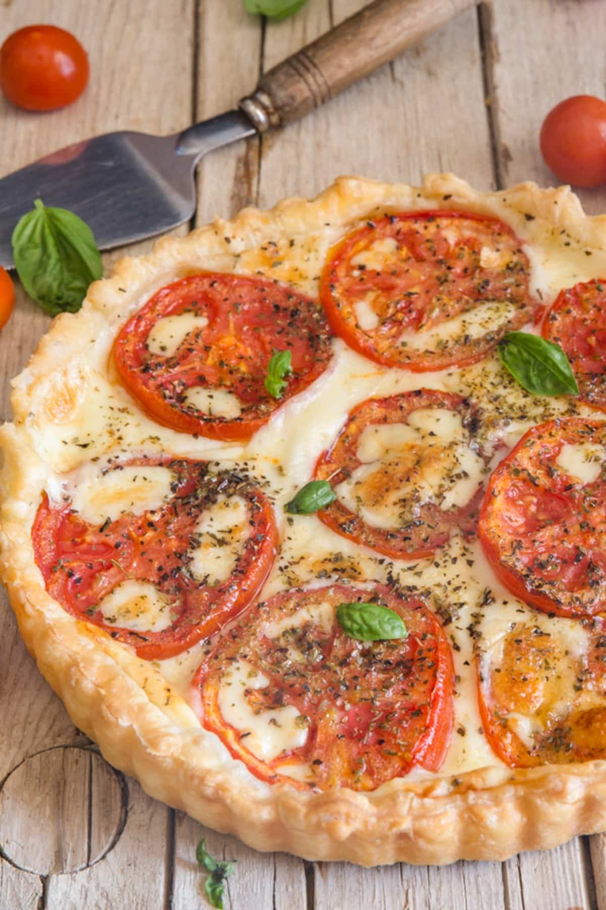 Easy Italian Fresh Tomato Cheese Pie