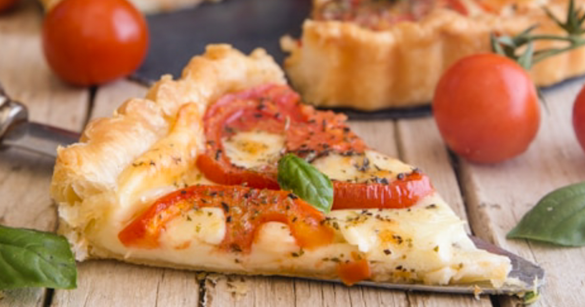 Easy Italian Fresh Tomato Cheese Pie