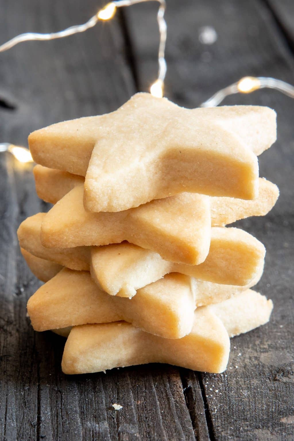 Simple Shortbread Cookies - Two Ways - An Italian in my Kitchen