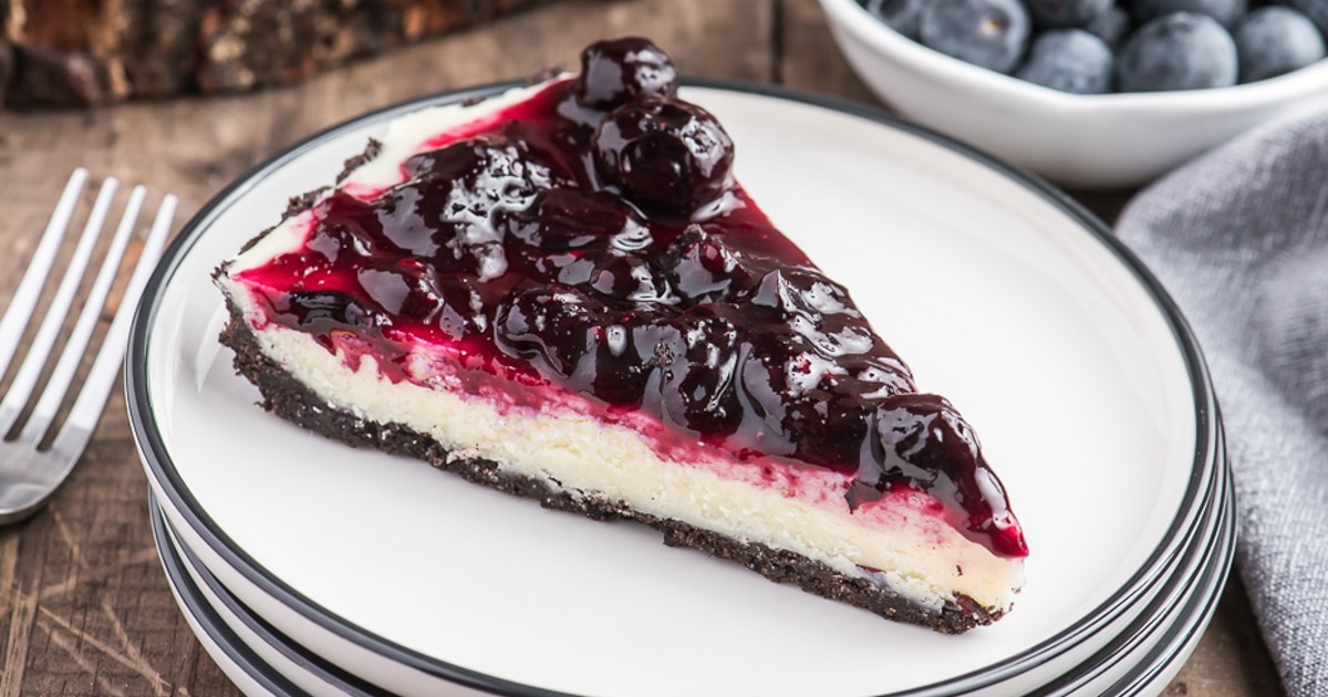 Creamy Chocolate Fruit Tart Recipe - An Italian in my Kitchen