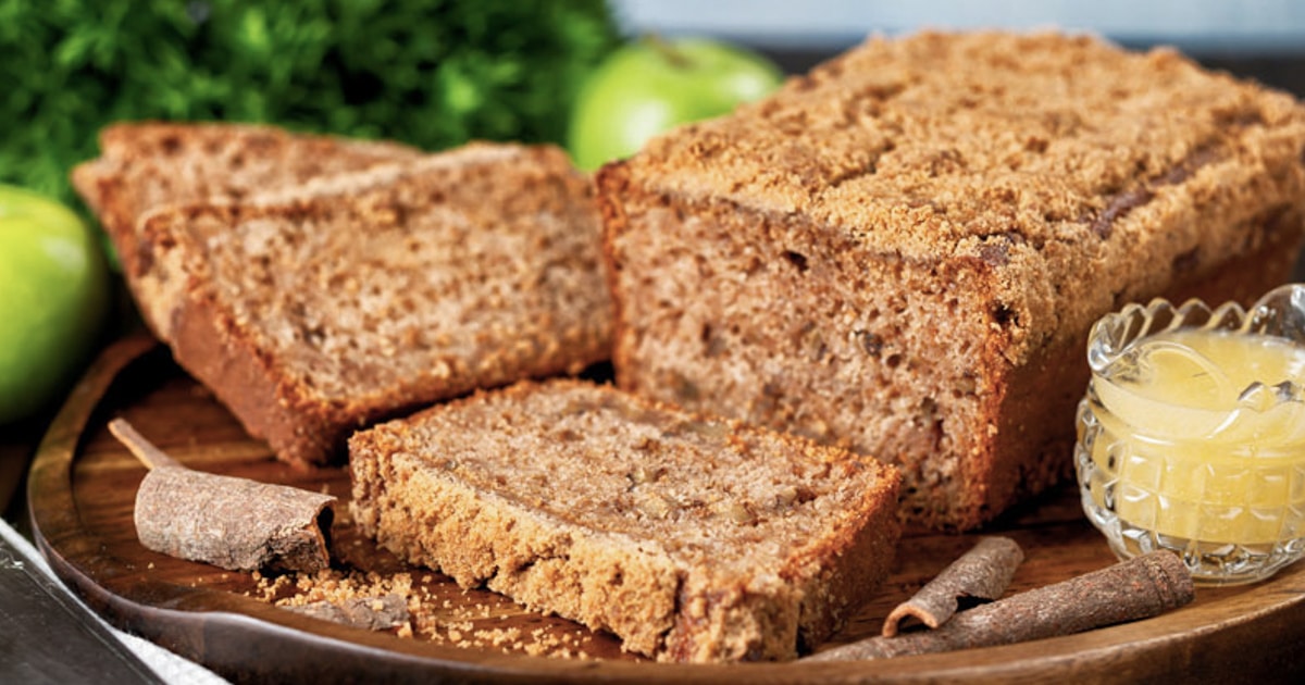 Easy Applesauce Bread Recipe - An Italian in my Kitchen