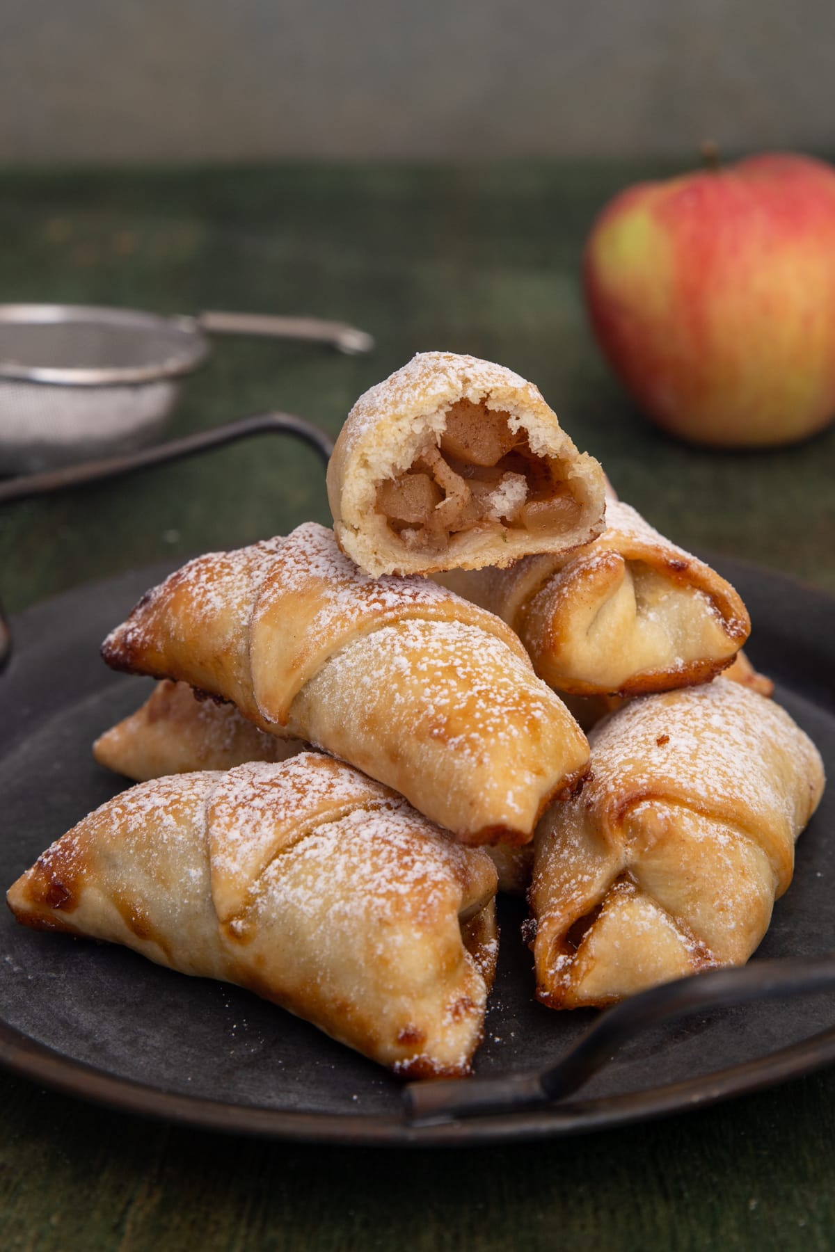 Easy Apple Pie Crescent Rolls Recipe - An Italian in my Kitchen