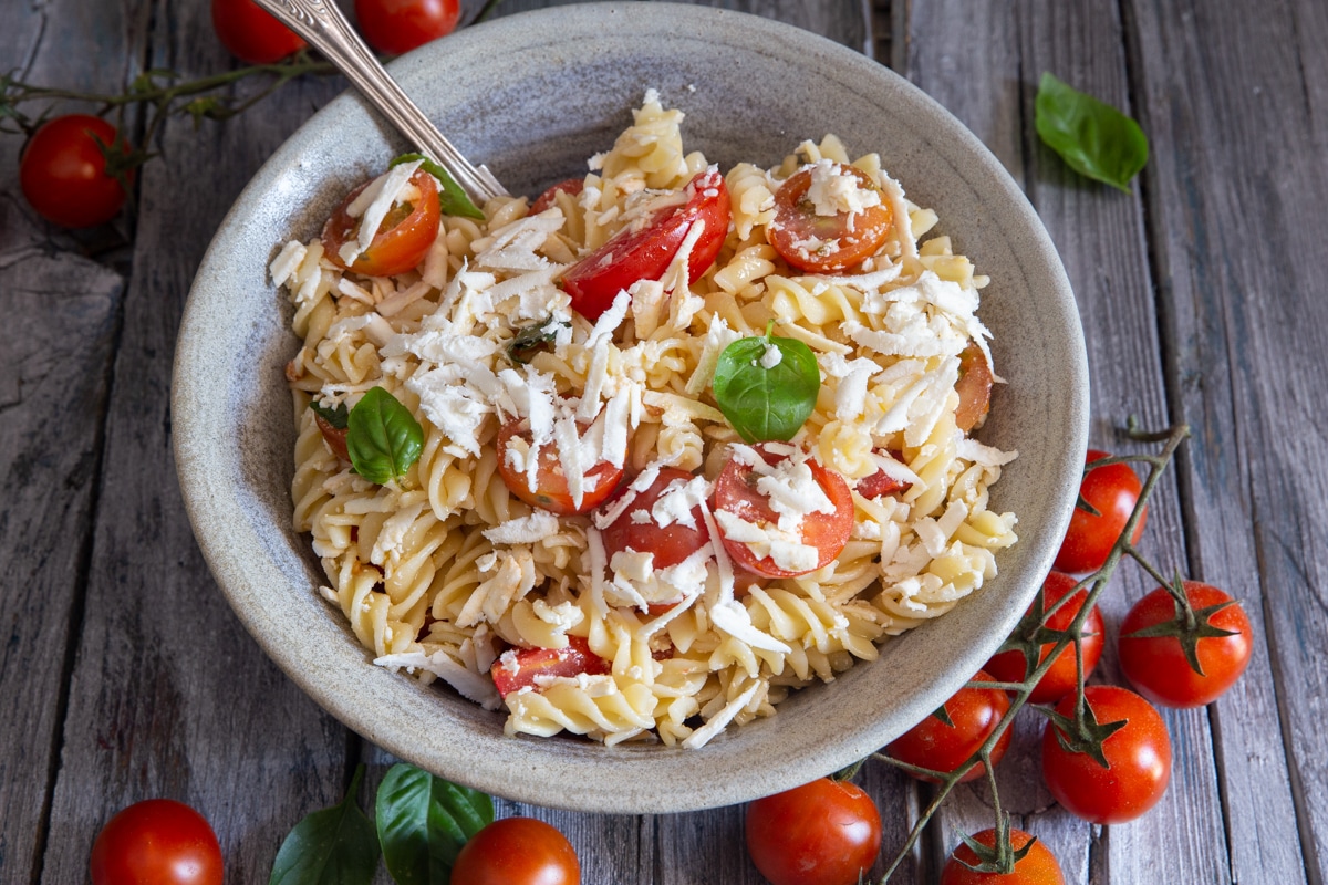 Pasta alla Crudaiola Recipe - An Italian in my Kitchen