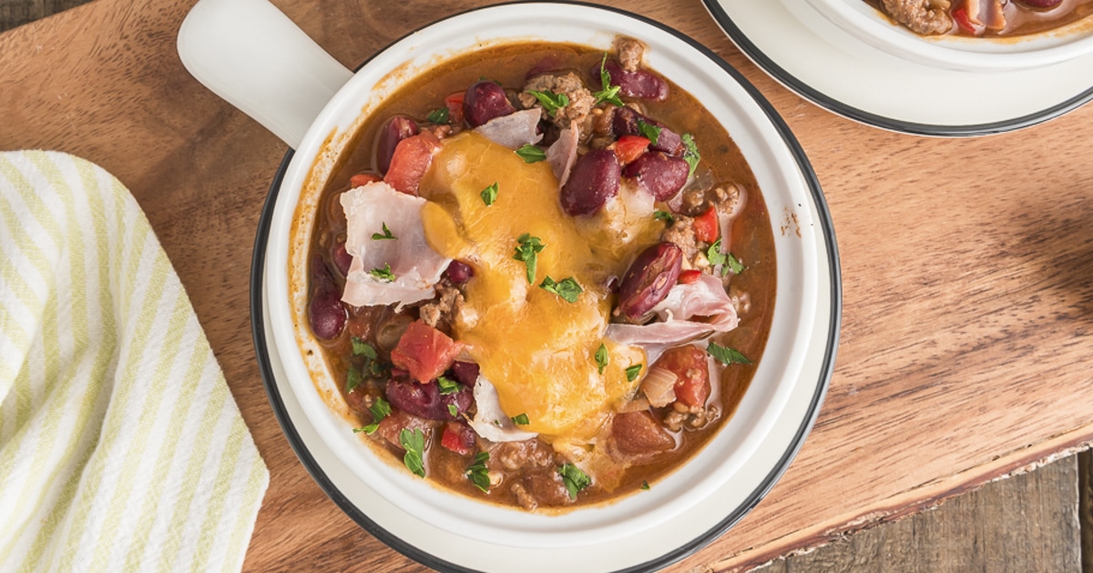 Easy Homemade One Pot Chili Recipe - An Italian in my Kitchen