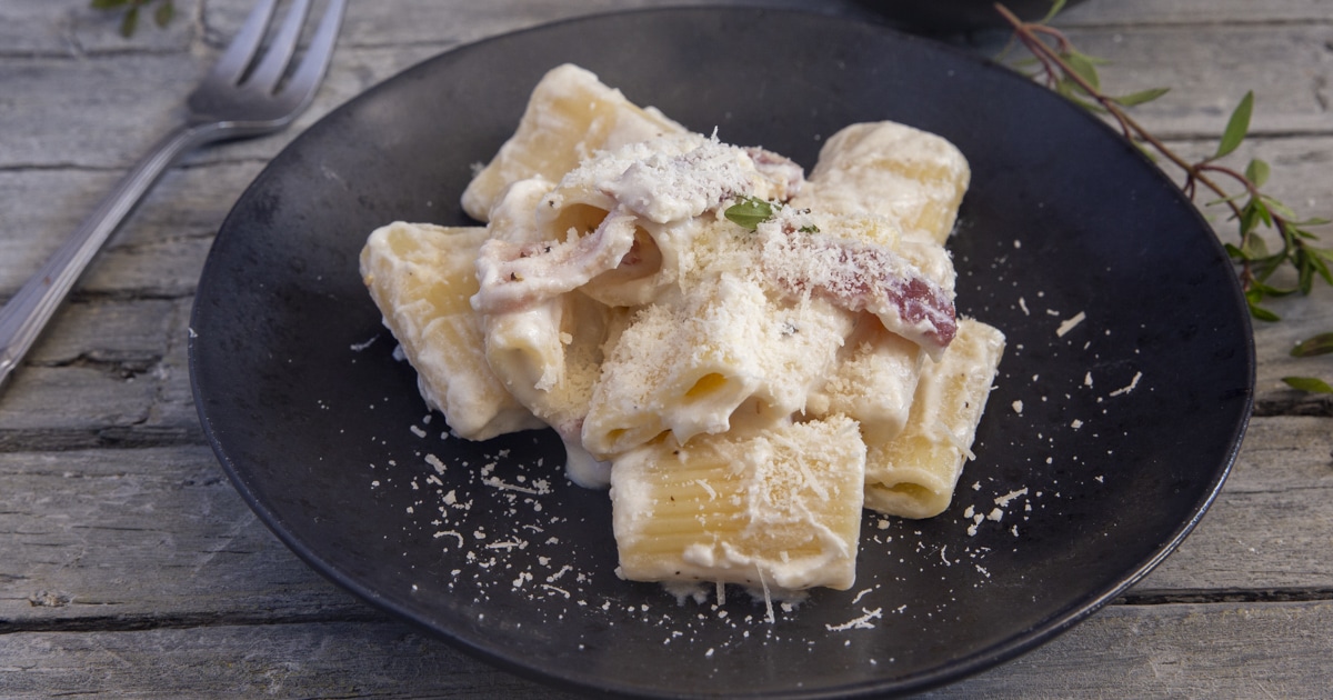 Easy Ricotta Pancetta Pasta Recipe - An Italian in my Kitchen