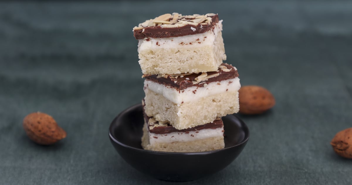 Almond Chocolate Shortbread Bars Recipe - An Italian in my Kitchen