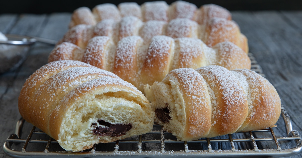 Soft Italian Breakfast Buns Recipe - An Italian in my Kitchen