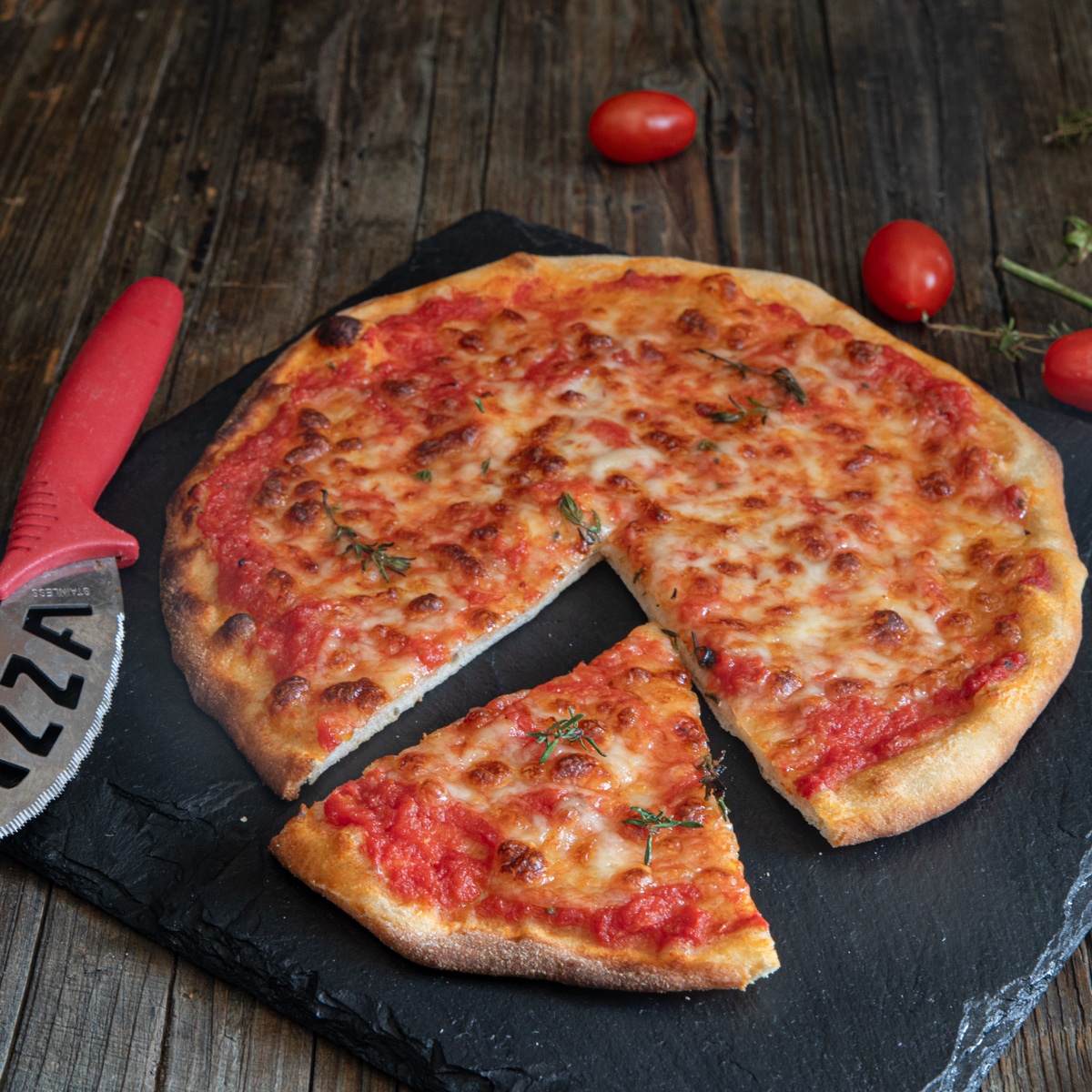 Roman Scrocchiarella Pizza Recipe - An Italian in my Kitchen